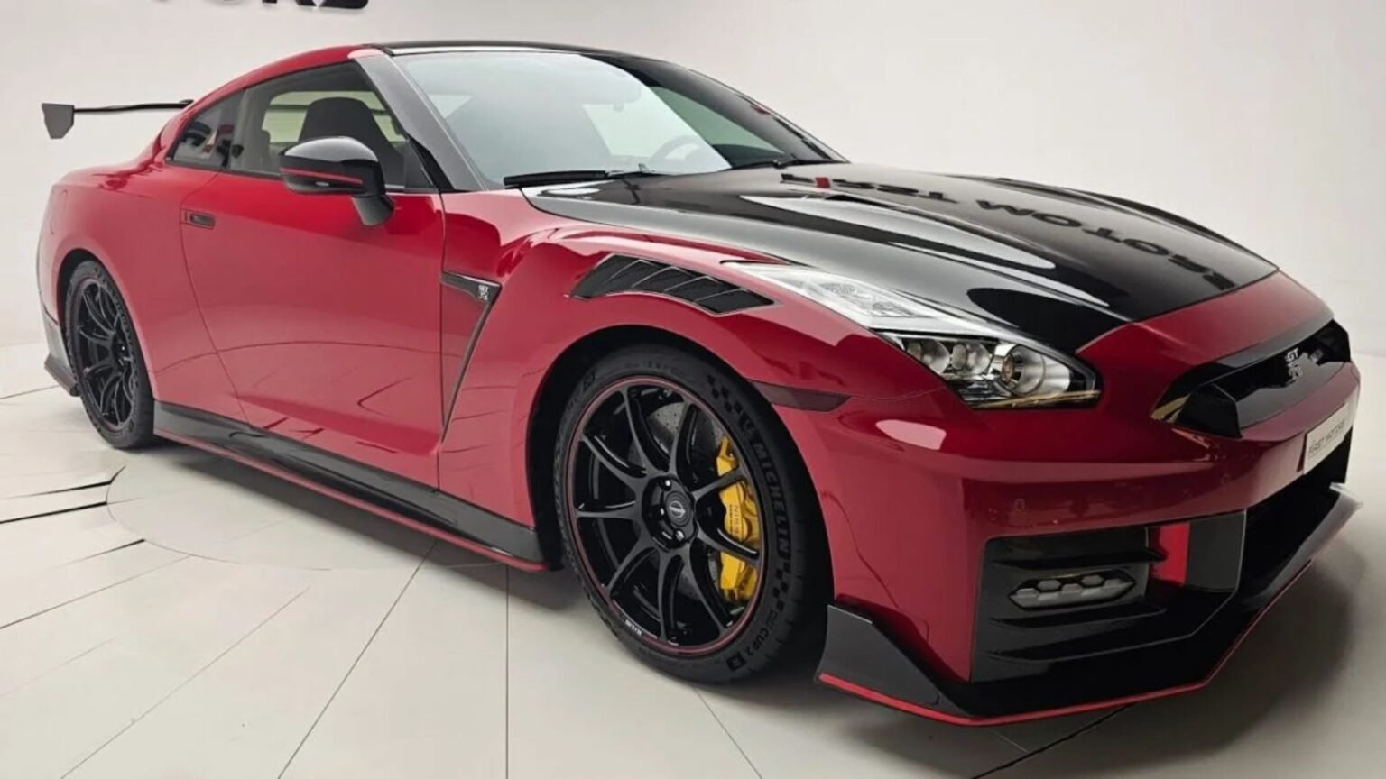 Nissan GT-R Nismo 2026 Revealed: Performance Legend, Extreme Power ...